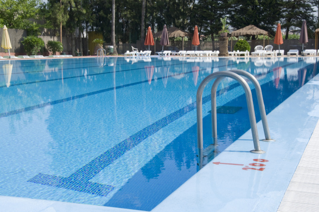 Three Warnings Signs of Public Swimming Pool Leaks | Belanger Engineering